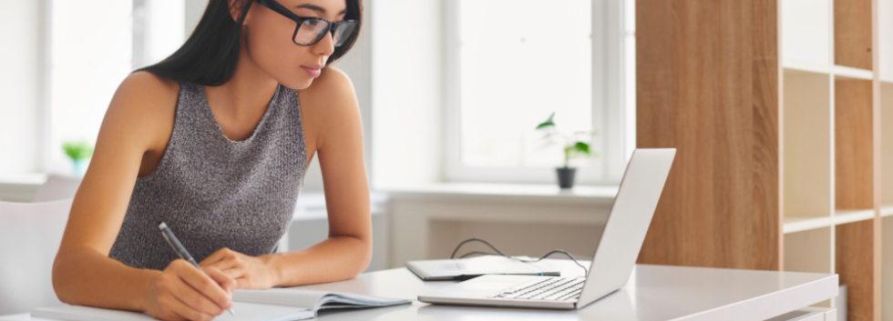 Mentor vs. Motiva: A Comparison of Breast Implants